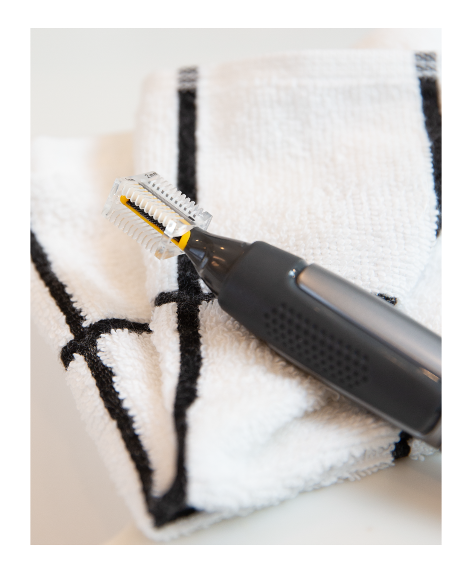 As Seen On TV | MicroTouch Titanium Max Ear & Nose Trimmer | Shaver Shop