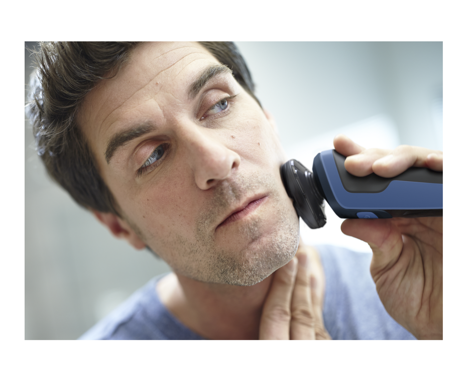 Philips | Series 5000 Wet & Dry Electric Shaver with Multigroomer ...