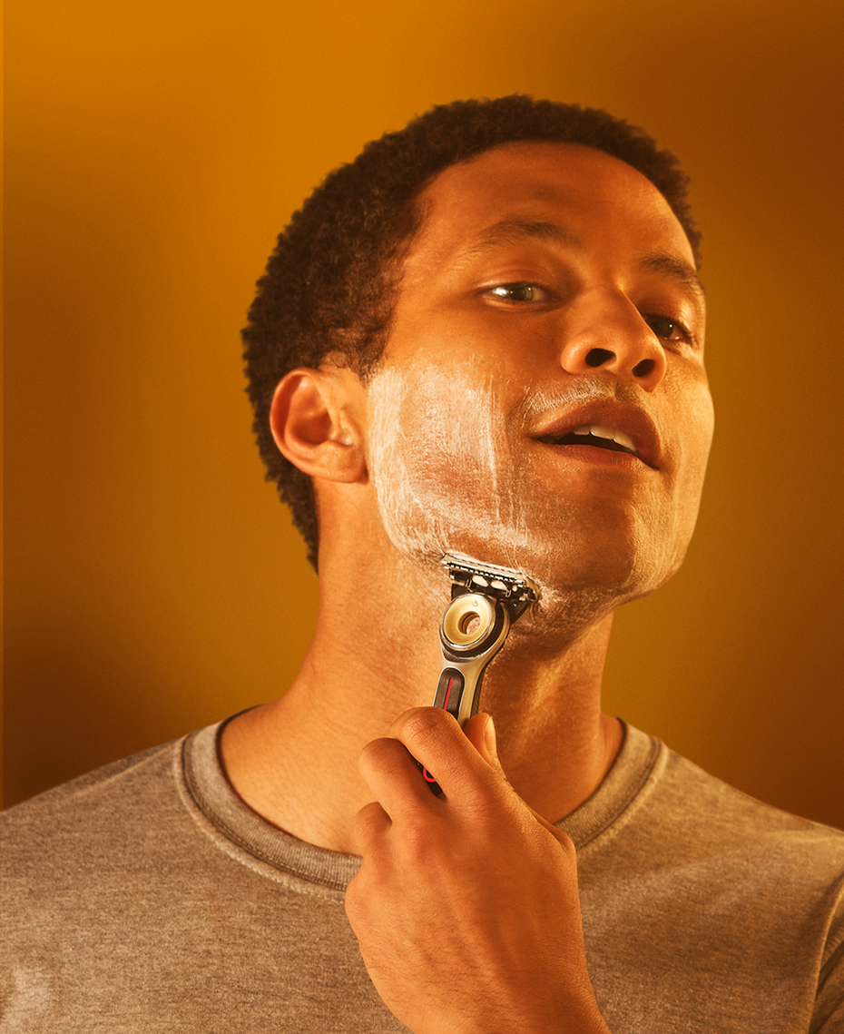 Gillette | GilletteLabs Heated Razor Blades - 8 Pack | Shaver Shop