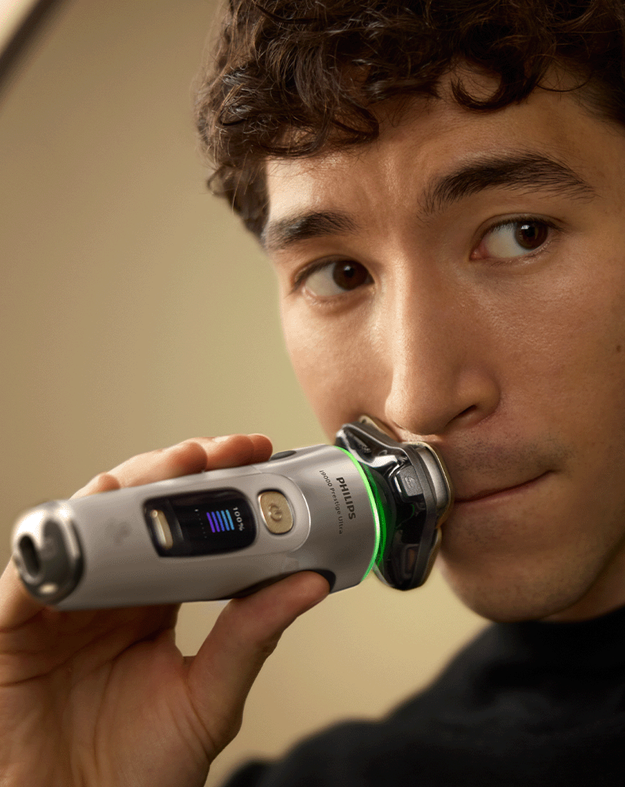 Philips | Series i9000 Prestige Ultra Wet & Dry Electric Shaver with ...